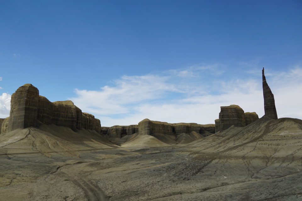 Long Dong Silver: Hiking to Utah’s Hidden Dramatic Spires - Two Roaming ...