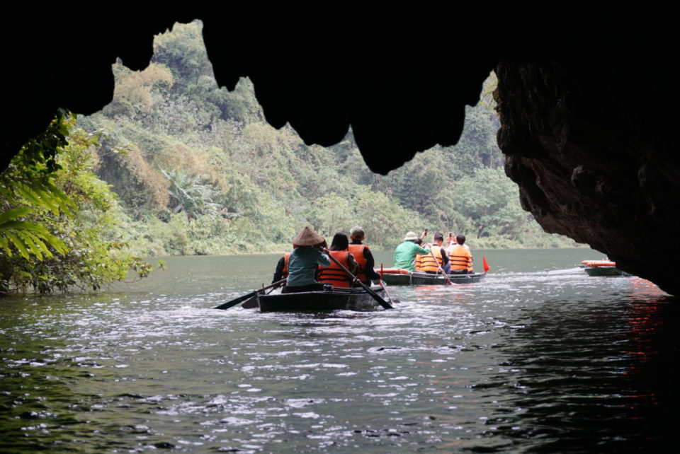Trang An or Tam Coc: Which Boat Tour in Ninh Binh Vietnam is Best - Two ...