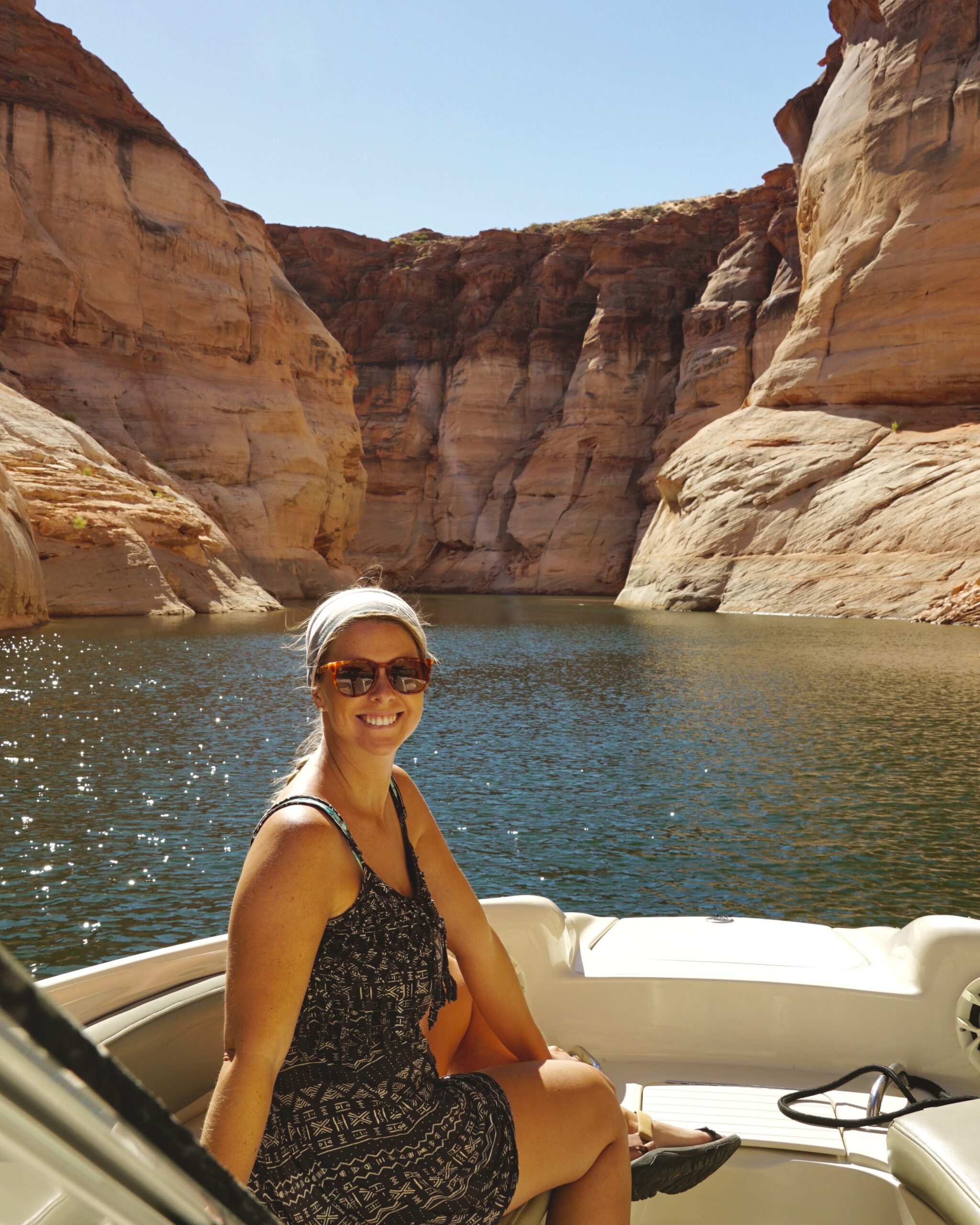 Lake Powell Houseboat Trip Itinerary & Navigating The Lake (Part 3) - Two Roaming Souls