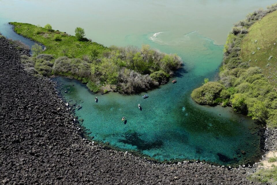 How To Visit Blue Heart Springs: A Hidden Oasis In Idaho - Two Roaming ...
